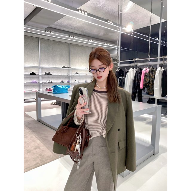 Seven Brother Viki 9.15 Spot 'British Dental Tone' 髙 and Custom Sensing ...