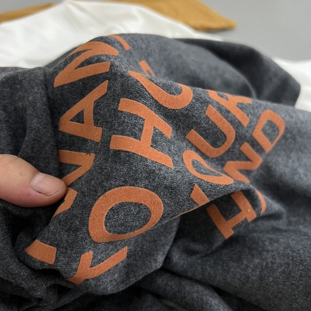 85 cotton thickened furry short-sleeved flocking letter printed round ...