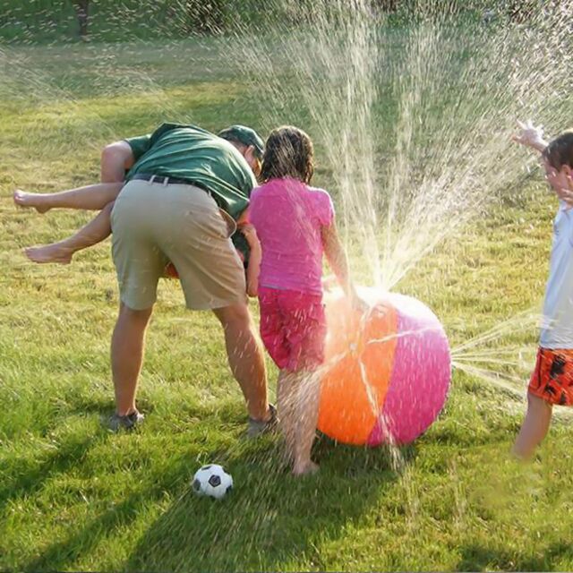 Water spray beach ball, children's play water polo, inflatable ball ...