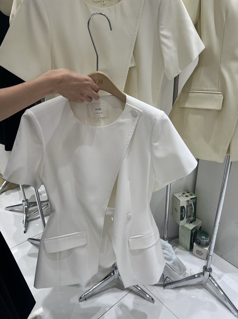 VANE retro design slanted vest 2025 summer vn new style waist slimming ...