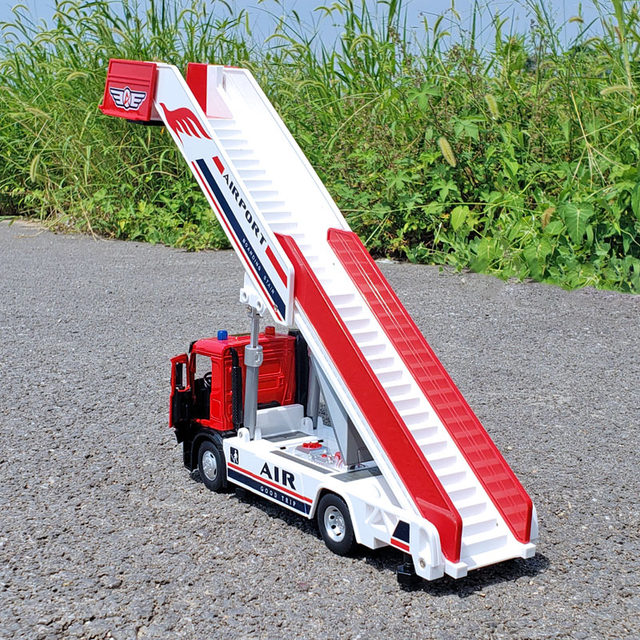 Large airport alloy boarding ladder car car model ladder telescopic car ...