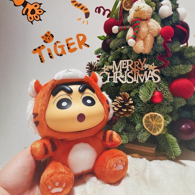 Crayon Shin-chan Vinyl Plush Blind Box Doll Year of the Dragon Second ...