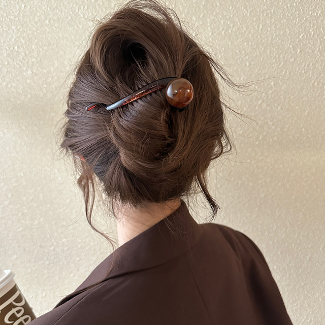 Simple and durable pearl one-line clip grab clip new high-end twisted ...