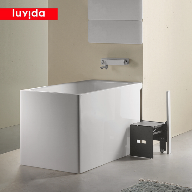 Luida small apartment 60cm deep soaking bathtub with footrest Japanese ...