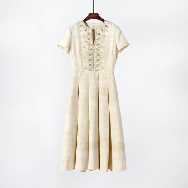 Luxury heavy industry double-layer silk dress, ten thousand needle rice ...