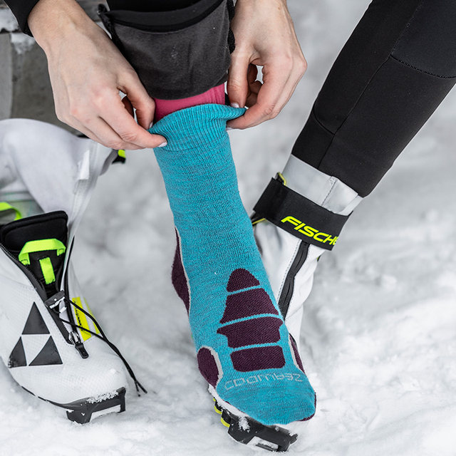 ZEALWOOD Alpine Series II Mountaineering Outdoor Warm Wool Socks Quick ...