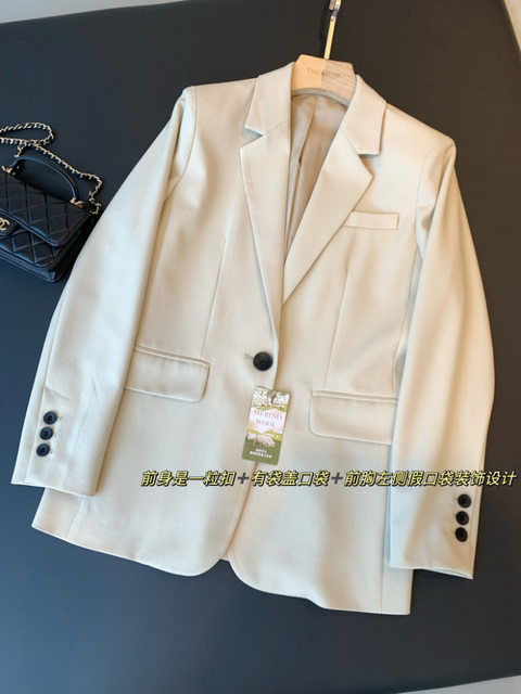 4K on the cabinet! Commuting fashion three-dimensional tailoring wool blend slim fit one-button ...