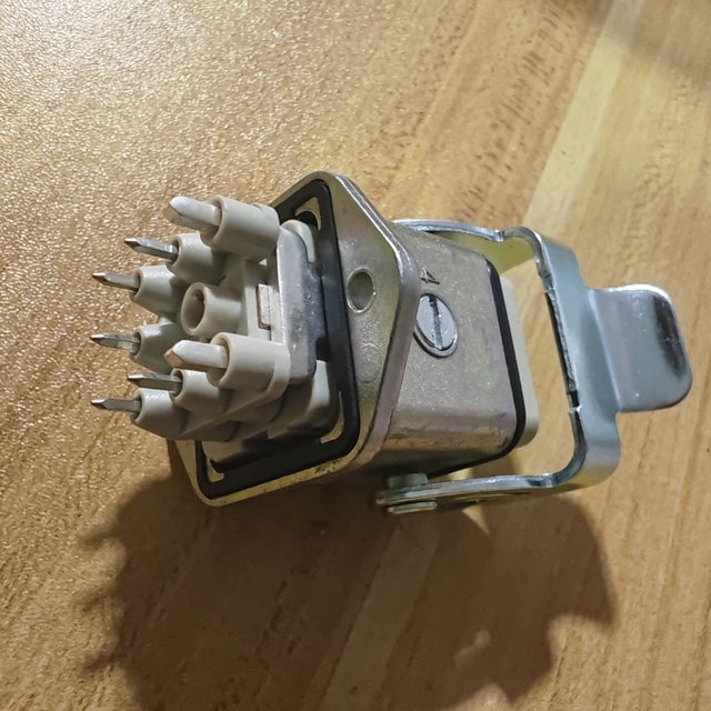 HARTING connector 09120009915 soldered circuit board 09120053001 six ...