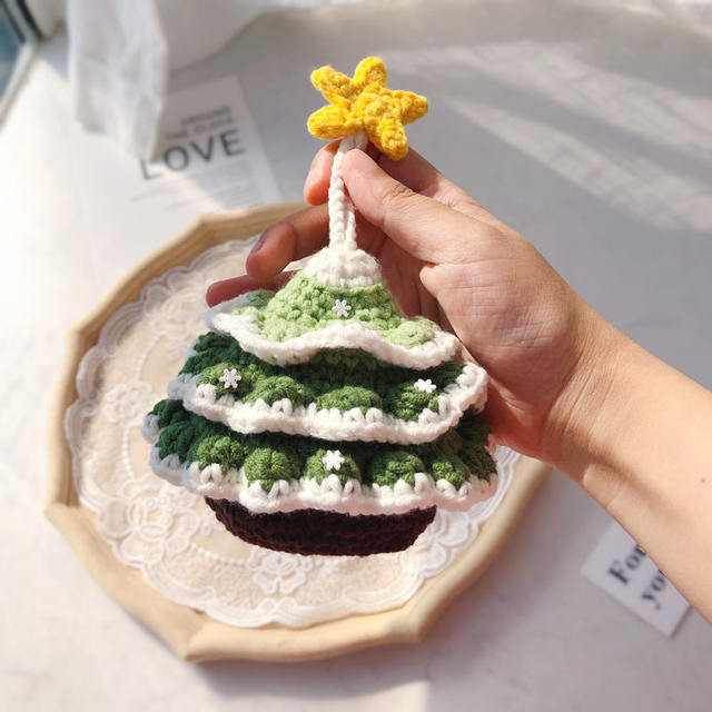 Handmade hook needle knitted Christmas tree key bag woolen wool diy ...
