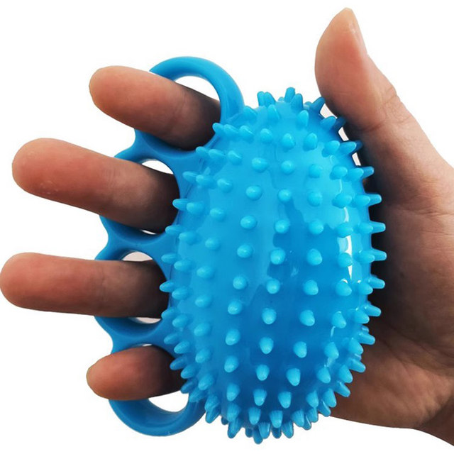 Four-finger piercing grip ball rehabilitation training massage ball ...
