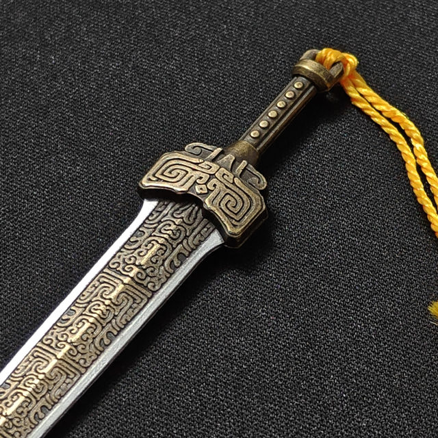 Xuanyuan Sword Alloy Small Sword Weapon Mini Sword Metal Model Keychain ...
