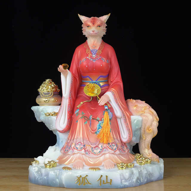 Fox Queen Ornaments White Marble Fox Queen Statues Worship Ornaments ...