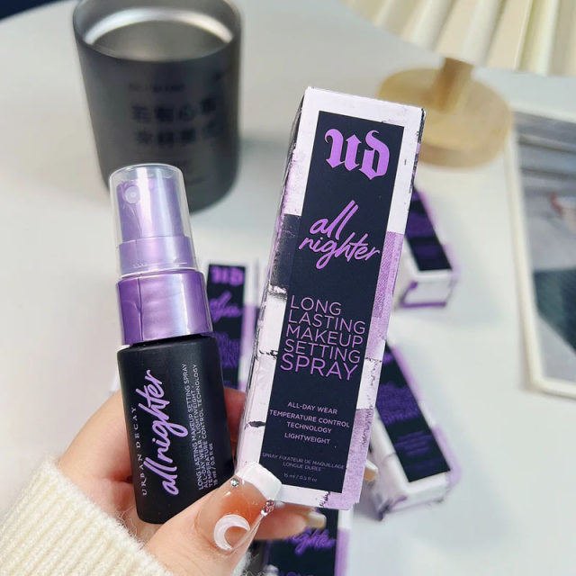 Urban Decay Dechat City Fixed Makeup Spray Small Sample 15ml Pink Spray ...