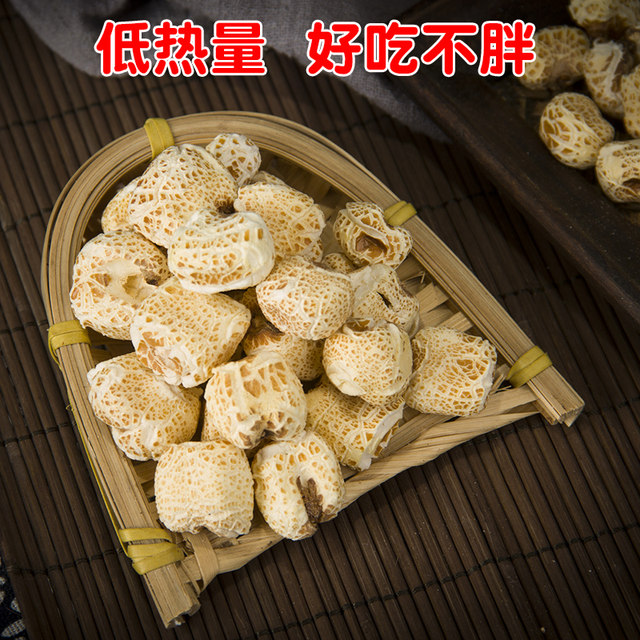 Traditional old-fashioned popcorn, crispy popcorn, 7080's post ...