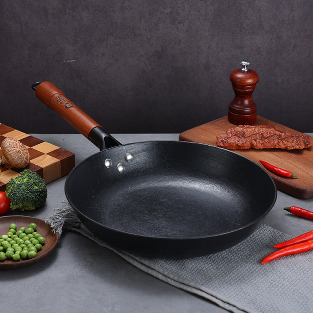 Zhongfu frying pan ancient mud film steak pot uncoated household old ...