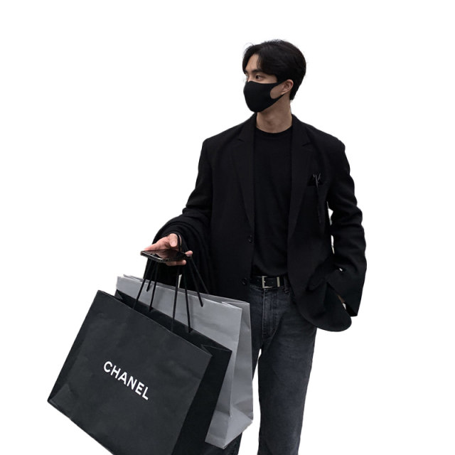 Bubbles Korean style wearing solid color Korean version of the suit ...