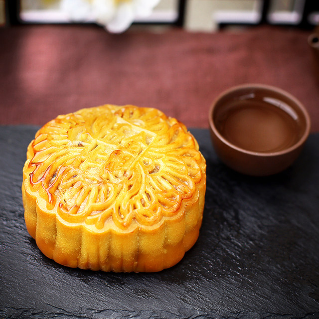 Guangzhou Zenghuang Shengji Restaurant Authentic Ham Winean Mooncake ...