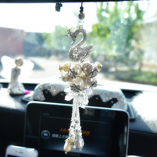 Auto pendant cars in the car pendant high -end diamond inlaid Swan ...