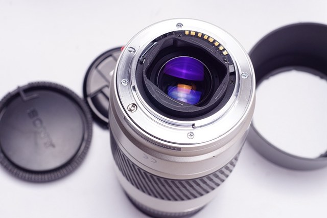 Minolta MINOLTA AF 75-300 4.5-5.6 D NEW 98 new A77 A99 medium telephoto ...