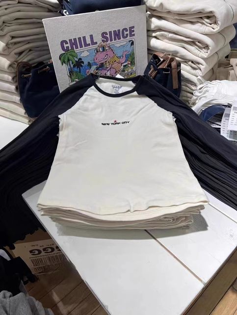 Brandy's early autumn new retro women's clothing New York City embroidered rag-sleeved long ...