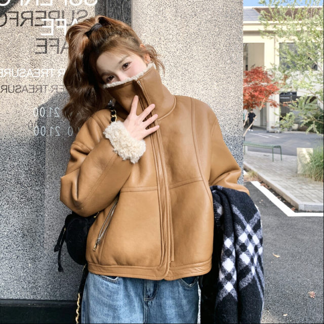 Women's clothing/women's boutique short coat cleanfit 2025 winter women's warm other materials 100%