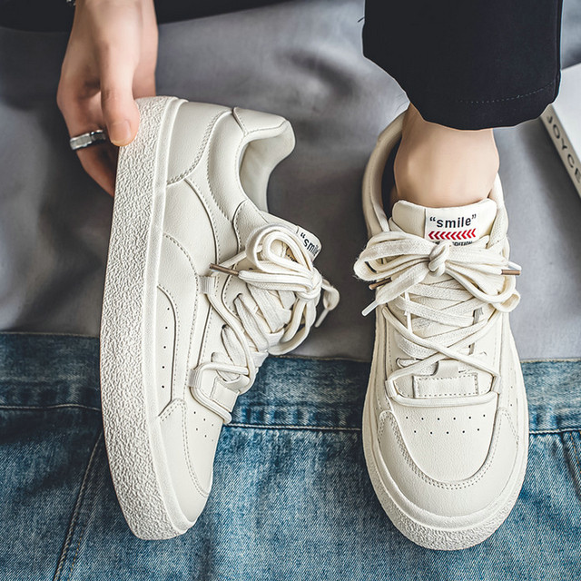 Men's sneakers, sports and leisure trend, versatile and breathable ...