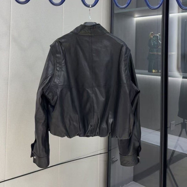 2025 new sleeves can be detached and two genuine leather jackets for ...