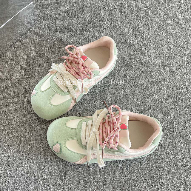 Lulu Egg versatile Korean shoes for women 2025 new popular board shoes ...