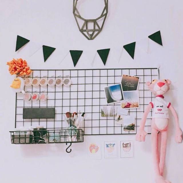 Simple iron grid photo wall mesh iron frame wire mesh storage rack ...