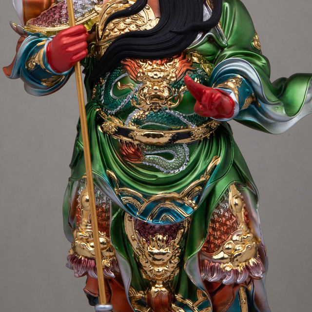 The statue of Guan Gong, the god of wealth and wealth in ordinary life ...