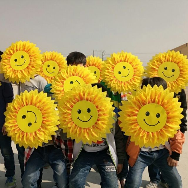 Sunflower props wrist flower kindergarten dance performance sports ...