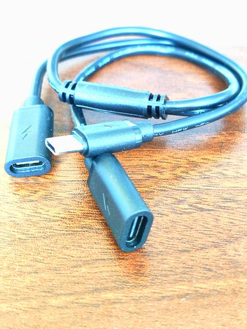 TypeC male one-point two-tour two-head dual-use mobile phone flatbed ...