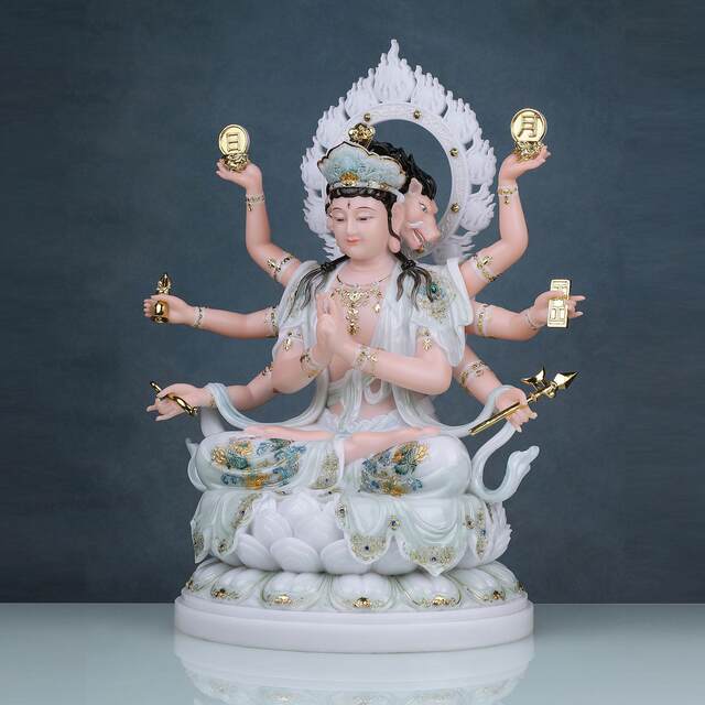 Collection of Han Baiyu Doumu Yuanjun statue home worship mother Dou ...