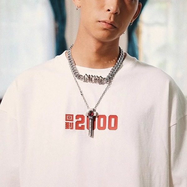 Bang X Keyl Liu Cong returns to the 2000 album cross key necklace retro ...