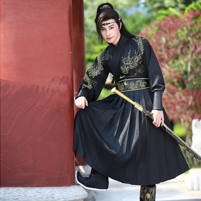 New original Hanfu Dragon Flame Heavy embroidery hand pleated flying ...