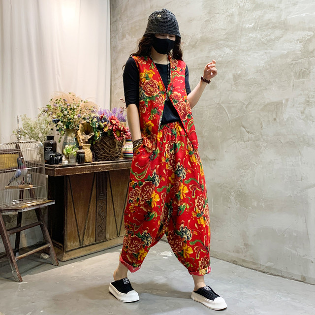 Northeast big flower suit vest bloomers ethnic style square dance ...
