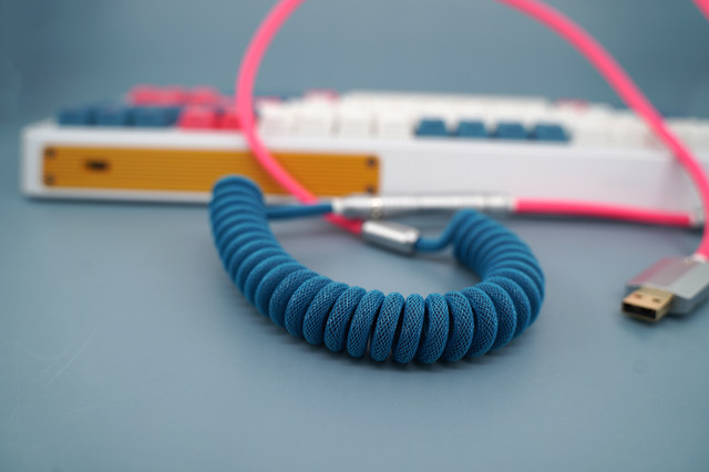 Spot GeekCable handmade customer -based mechanical keyboard data cable ...