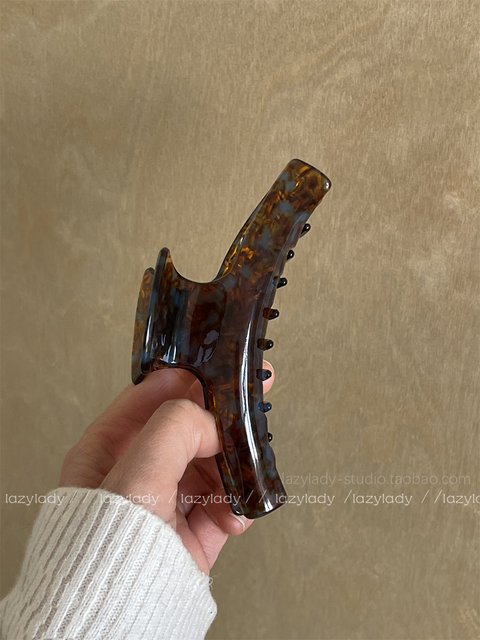 Chao Western color Shark clamp does not collide with temperamental ...