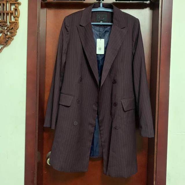 S code purple striped fashion suit double -row buttons, western service ...