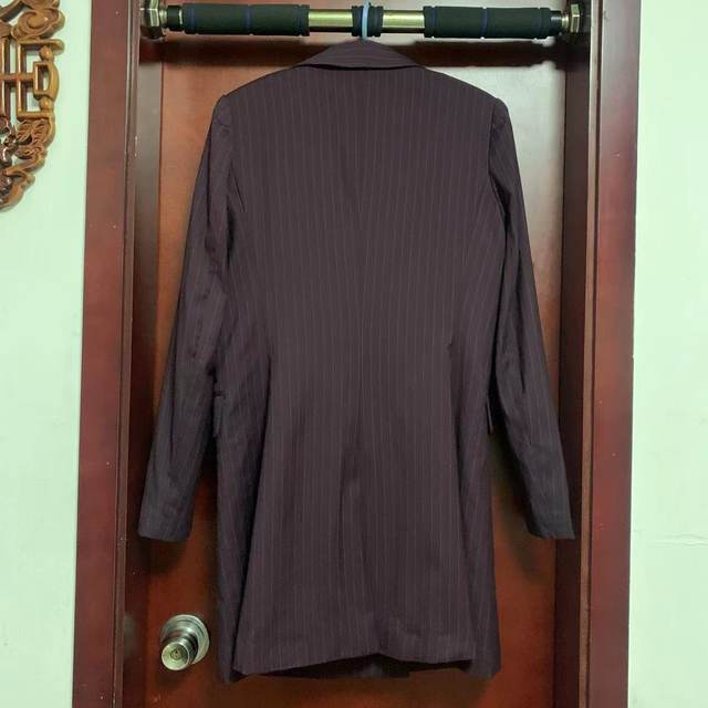 S code purple striped fashion suit double -row buttons, western service ...