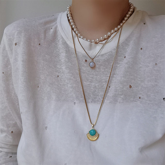 RUKL A variety of lucky energy stones 18K gold sweater chain twist ...