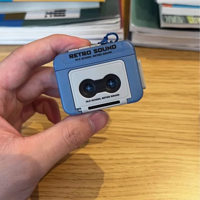 Retro tape recorder pendant keychain tape player pendant can play music ...