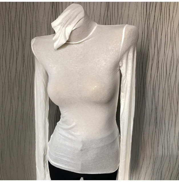 White stacked collar pink turtleneck base shirt for women in spring and ...