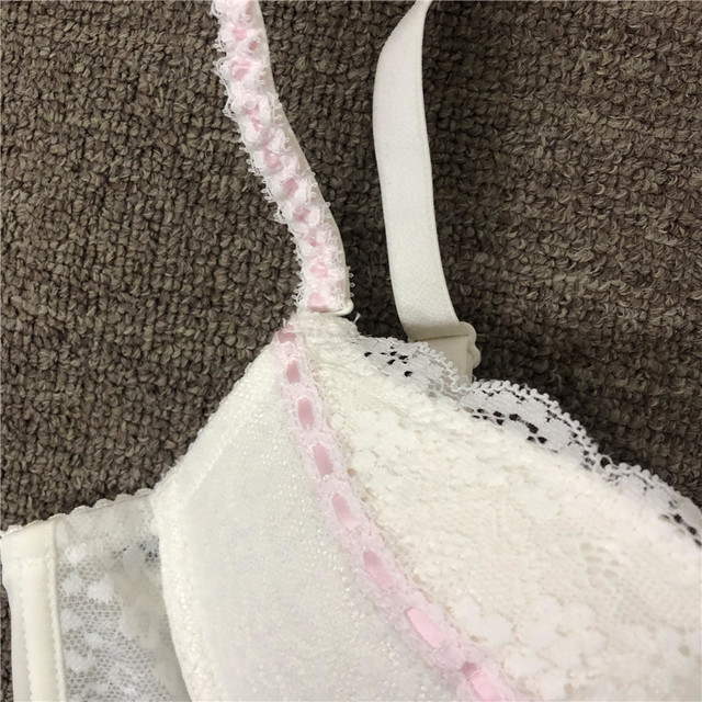 E-Land's body pops ivory white 053 embroidered classic lady bra BCBR649A51