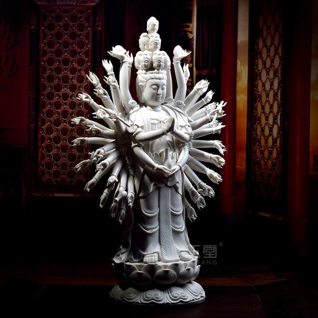 Dai Yutang Dehua white porcelain carved thousand hands Guanyin Buddha ...