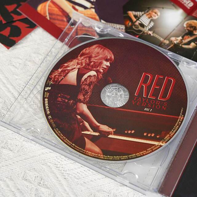 Genuine Taylor Swift Red TV Taylor Remake 2CD Record + Lyrics Book