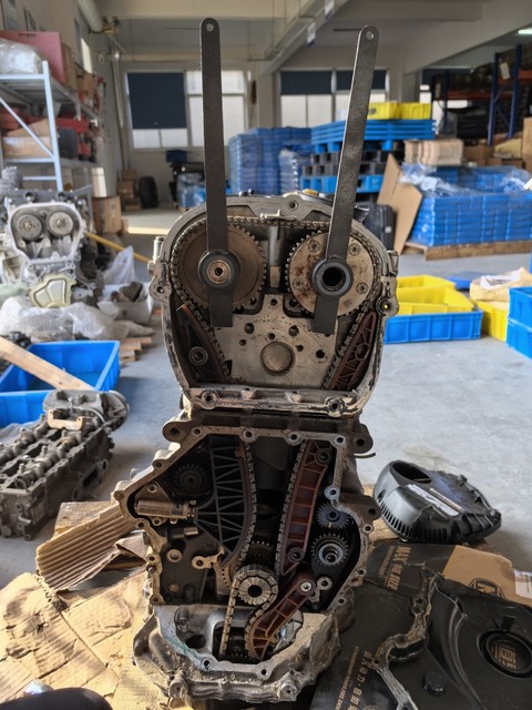 Volkswagen Audi EA888 engine camshaft rotation adjustment wrench, chain ...