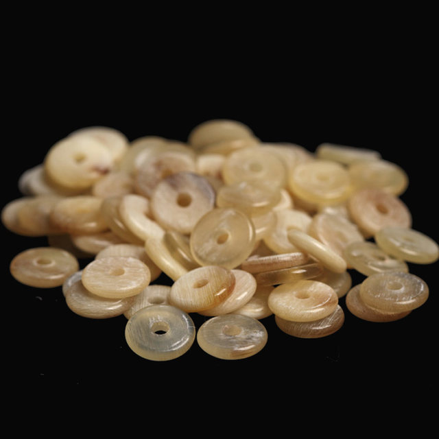 Cowhide, horn, chalcedony, ivory fruit separator, coconut shell, olive ...