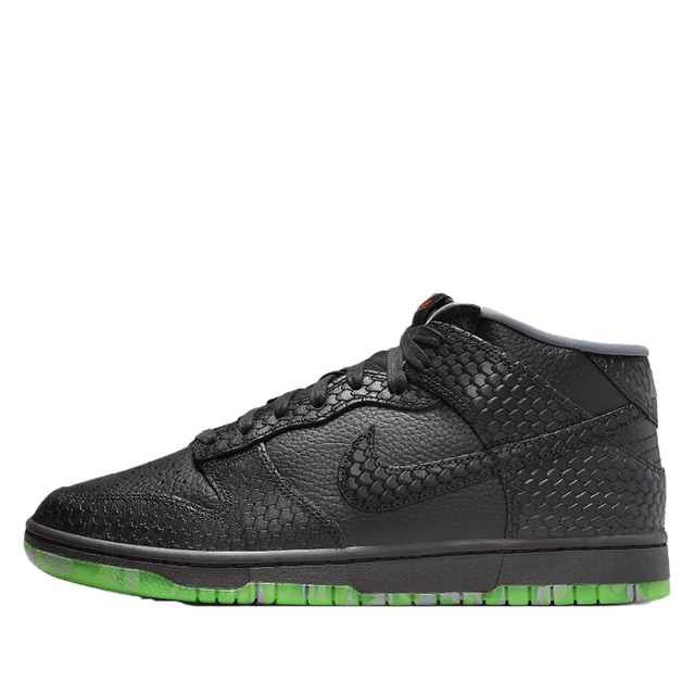 Cow coax Nike Dunk Mid Premium Black Green in the Black Green in the ...