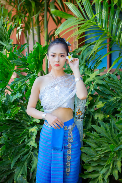 Dai Princess clothing Thai clothing female Dai splash water splash ...